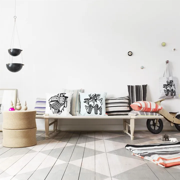 Pif paf puf hängande korg mörkgrå - OYOY → NordicNest.se