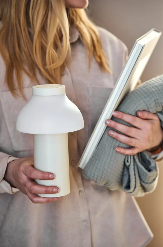 Hur du inreder med uppladdningsbara lampor